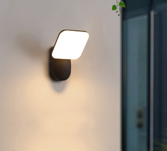 Luna - Wall Light – REEL TECH Direct